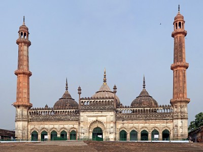 Lucknow Travel and Tourism Guide, Places and Nearby Attractions in Lucknow