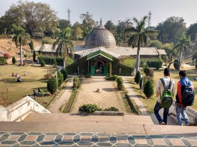 Alwar Travel and Tourism Guide, Places and Nearby Attractions in Alwar