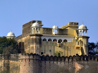 Alwar Travel and Tourism Guide, Places and Nearby Attractions in Alwar